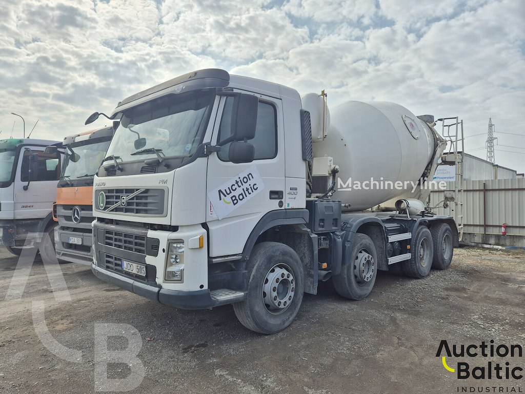 Prodaje se Volvo FM400 kamion s mešalicom za beton na aukciji