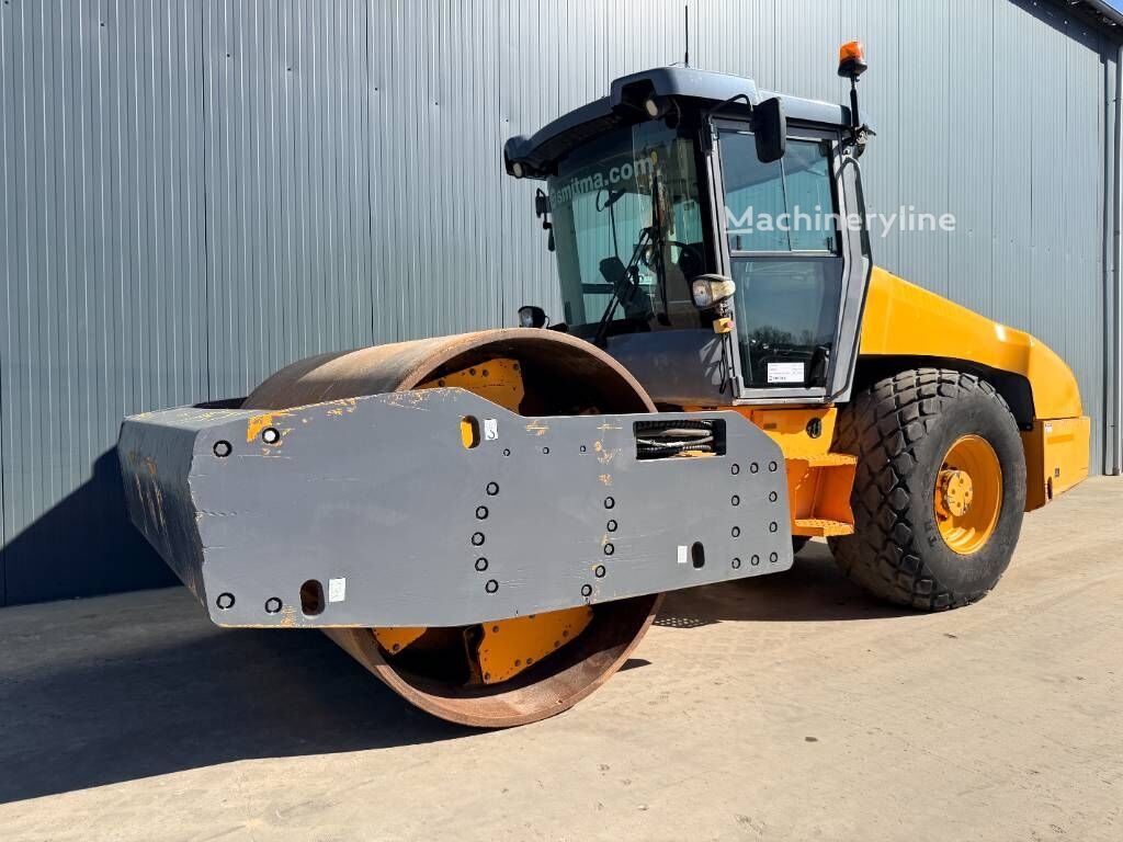 Dynapac CA6000D kompaktor s jednim valjkom