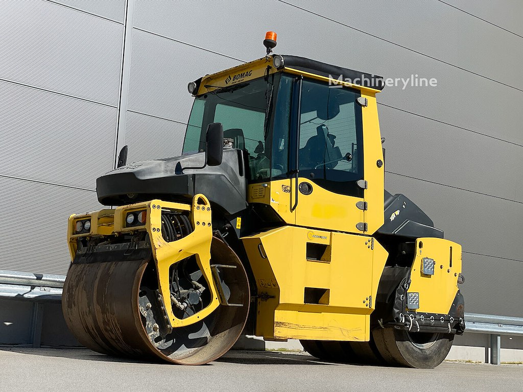 BOMAG BW 154 ACP-4 kombinovani valjak