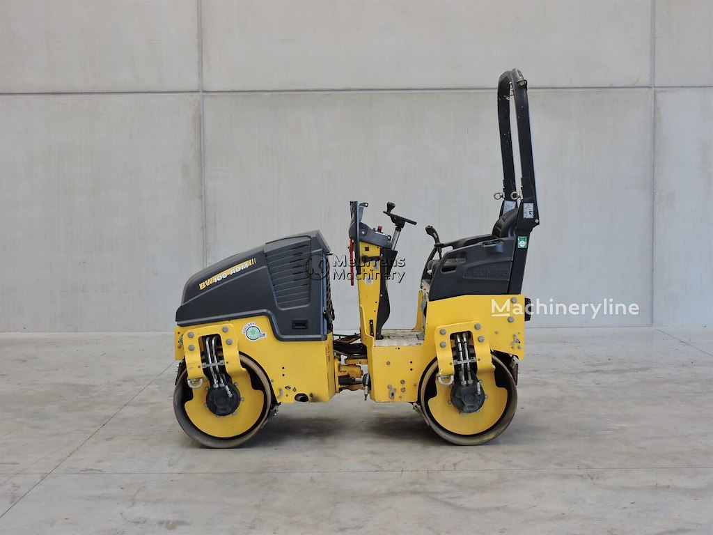 BOMAG BW100 mali valjak