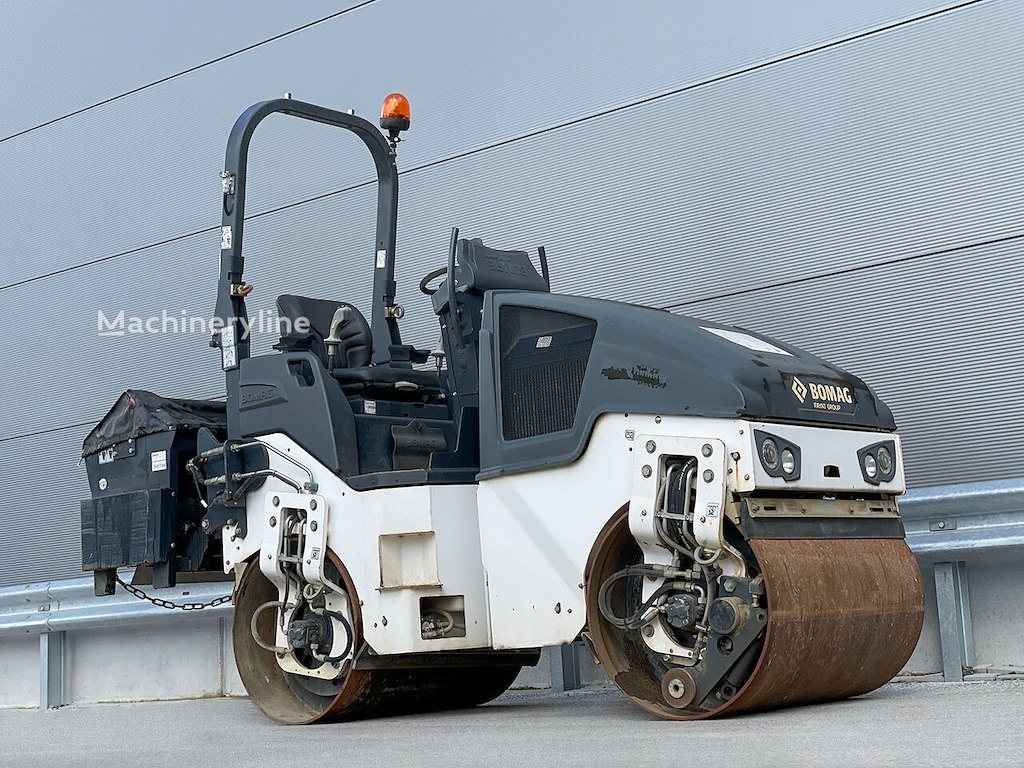 BOMAG BW 100 AD-5 valjak za asfalt