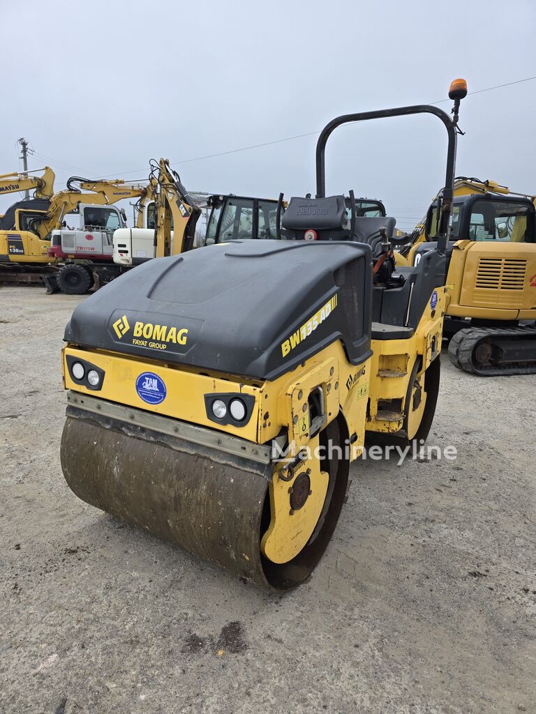 BOMAG BW135 AD-5 mali valjak