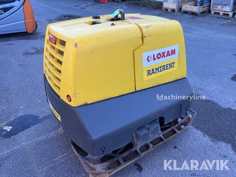 Prodaje se Wacker Neuson DPU 130 vibro ploču na aukciji