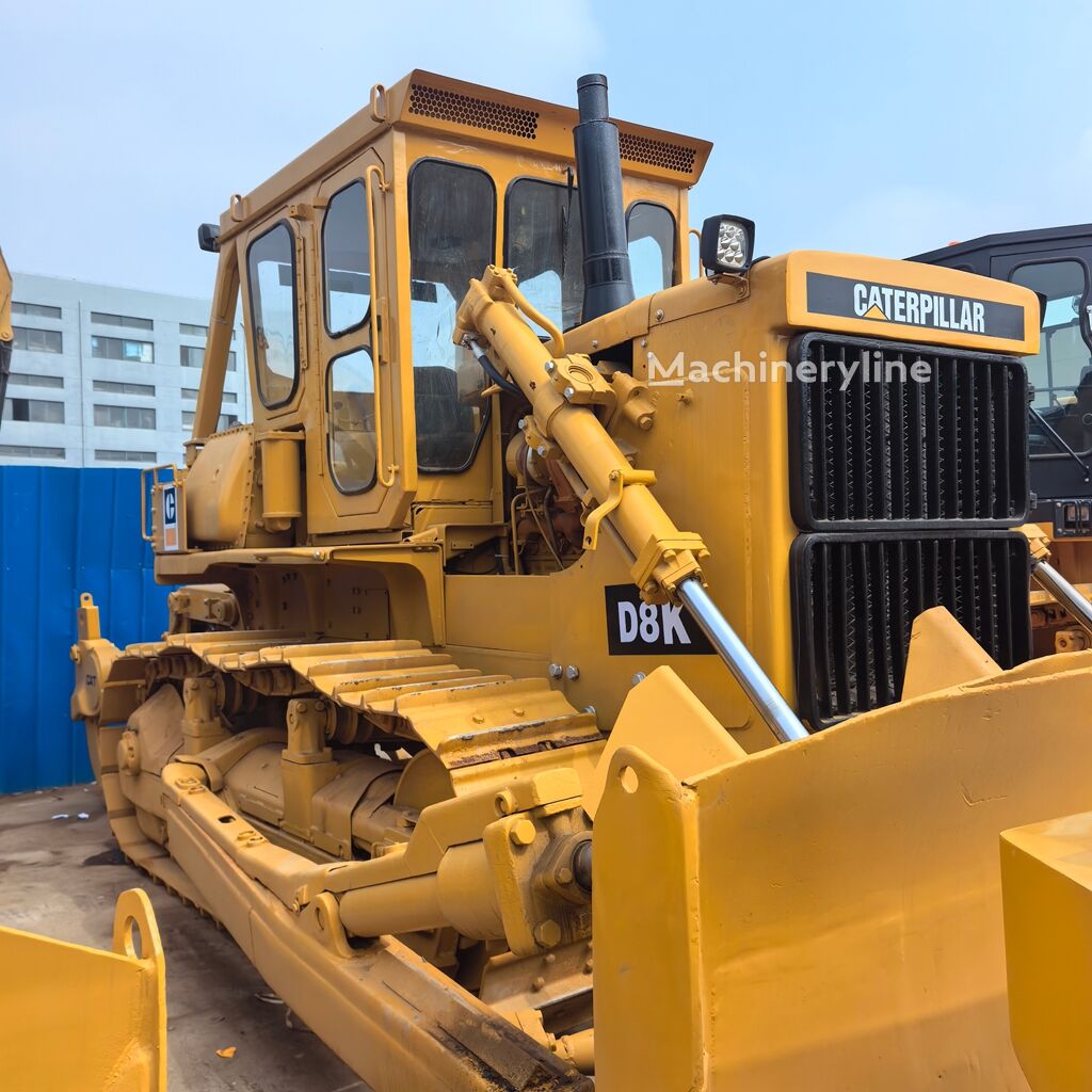 Caterpillar D8K buldožer