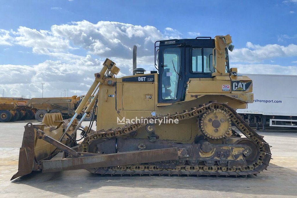 Caterpillar D6TLGP buldožer