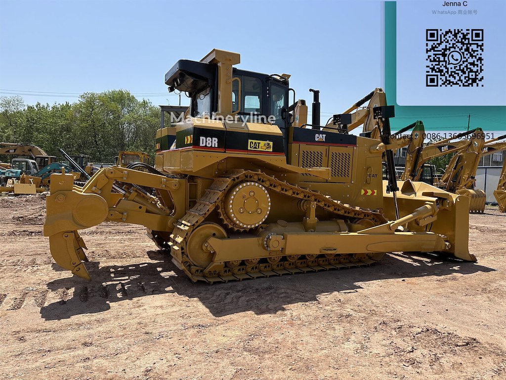 Caterpillar D8R buldožer