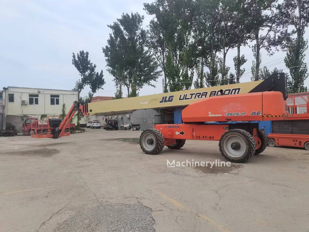 JLG 1350 teleskopska dizalica