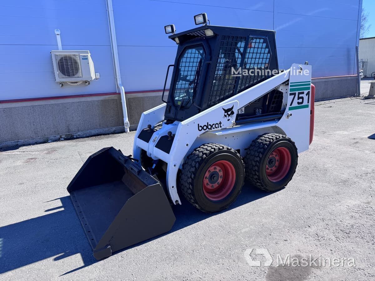 Prodaje se Bobcat 715 mini utovarivač na aukciji