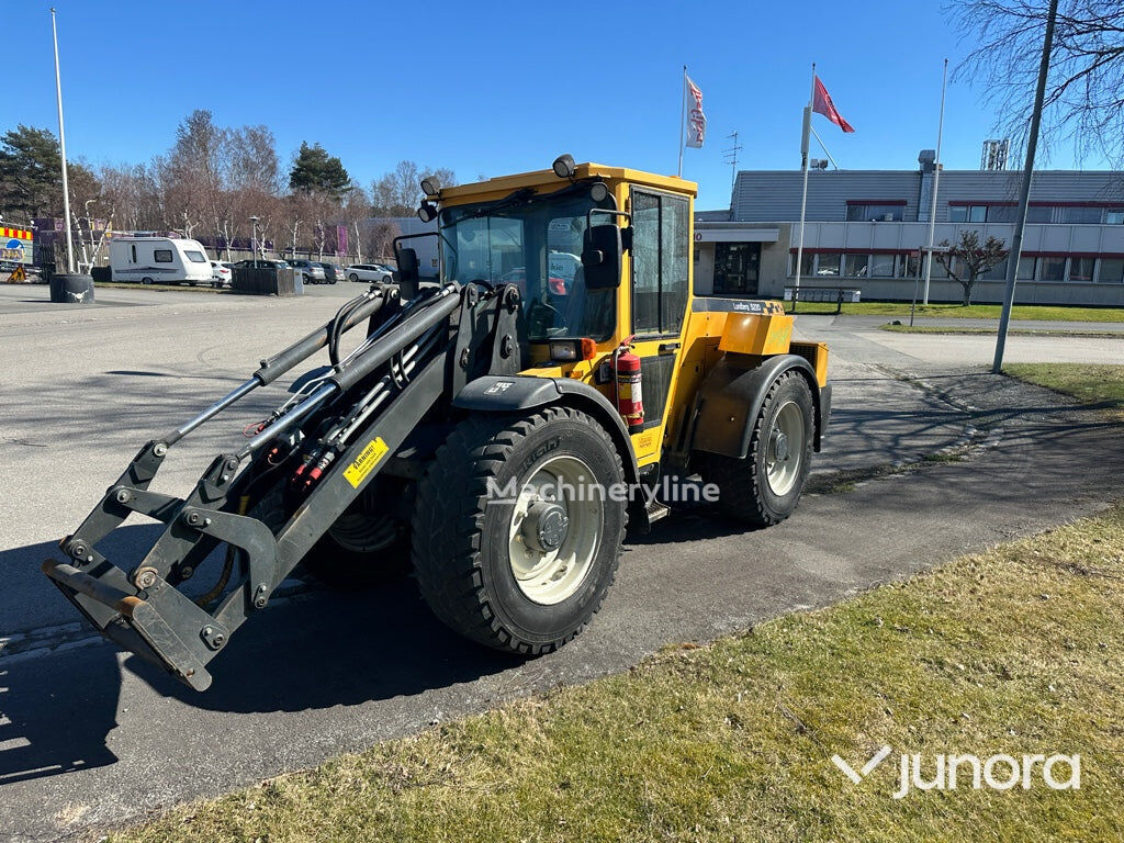 Prodaje se P. Lindberg 5220 prednji utovarivač na aukciji
