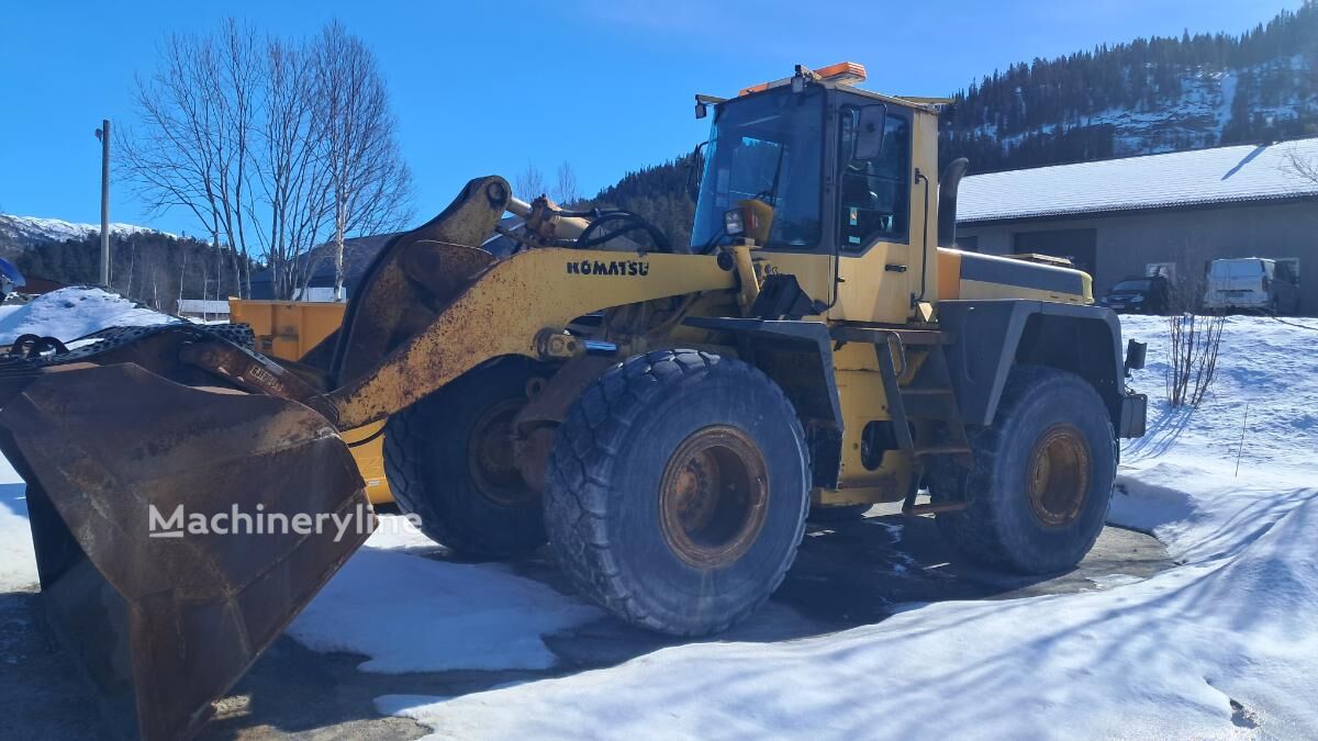 Prodaje se Komatsu WA380-3H prednji utovarivač na aukciji