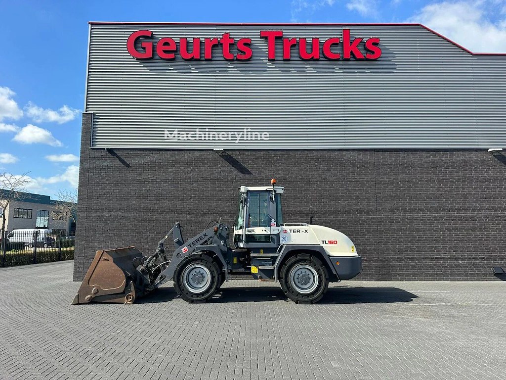 Terex TL 160 +HOOGKIEPBAK+HYDRAULISCHE+VEEGBORSTEL prednji utovarivač