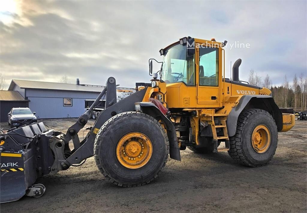 Volvo L120E prednji utovarivač