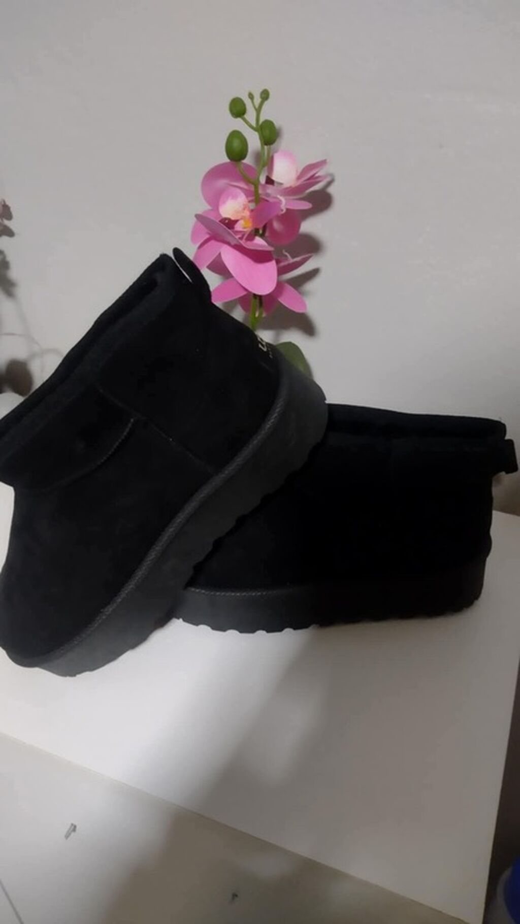 Ugg obuća 38.5