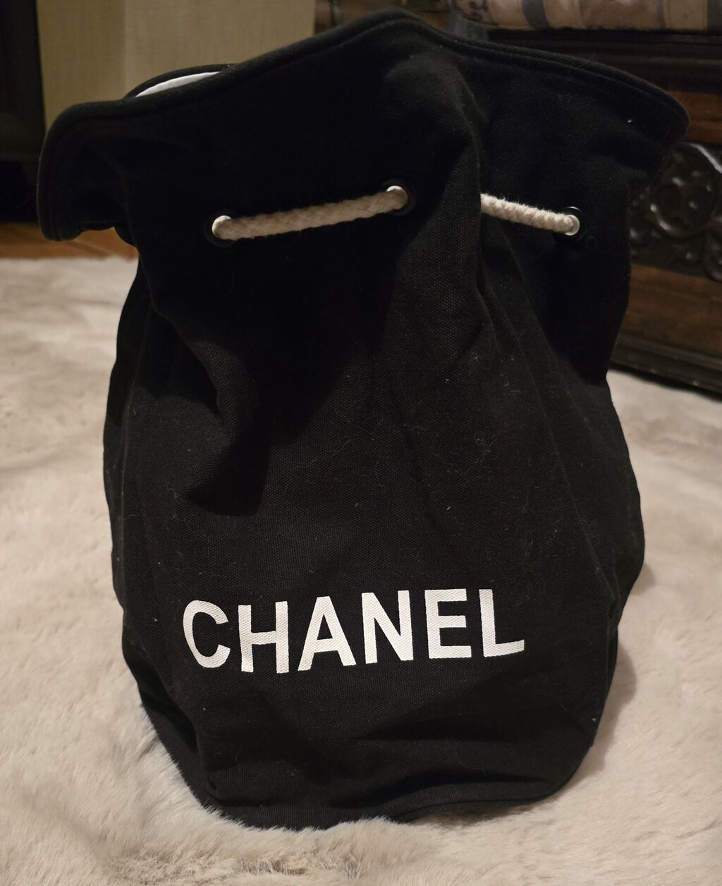 Chanel bucket bag. Ruksak ranac ili torba sa učkurom drawstring, često