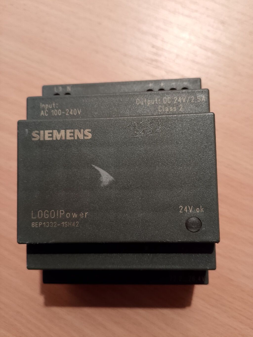 Siemens LOGO!Power napajanje – model 6EP1332-1SH43 - Ulaz: AC 100–240