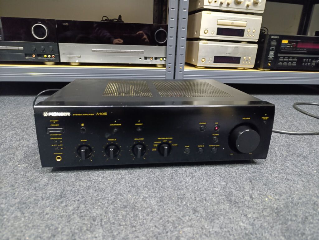 Pioneer A-502R Stereo Integrated Amplifier specifikacija Power