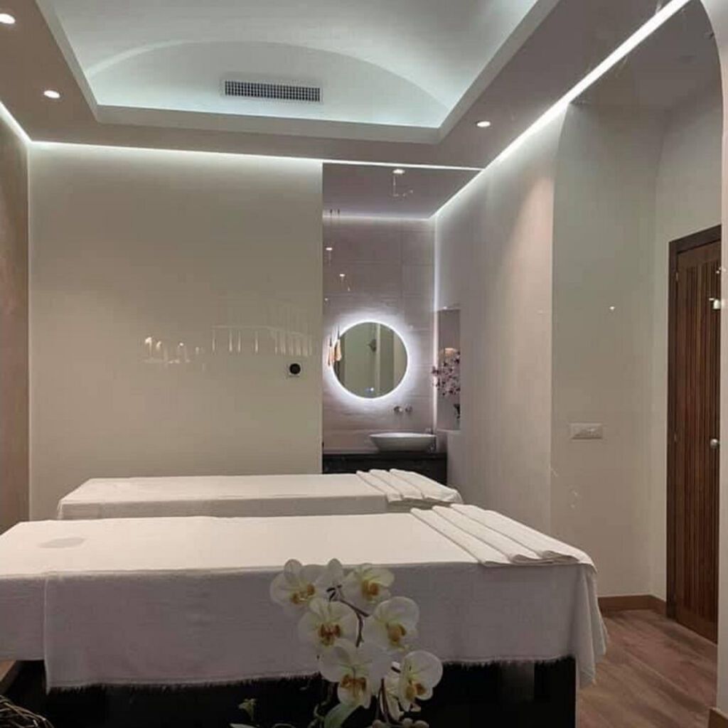 Potrebna maserka sa ili bez iskustva Razrađen lux salon Procenat