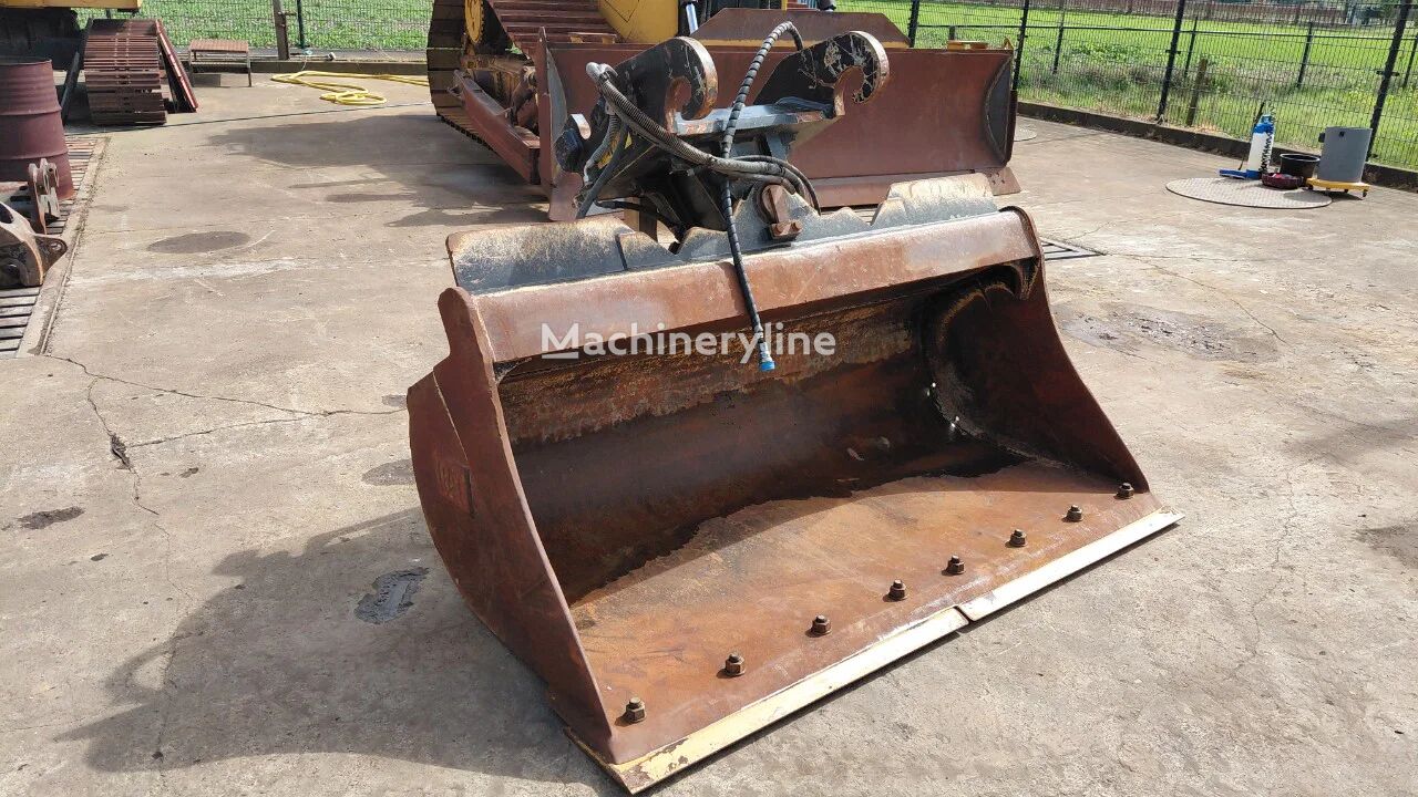 Caterpillar Tilting bucket CW30 CW40 with angle sensor kašika za gradiranje