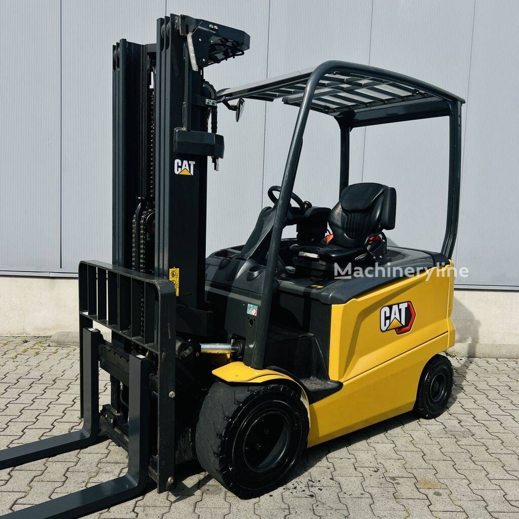 Caterpillar EP30N-80E električni viljuškar