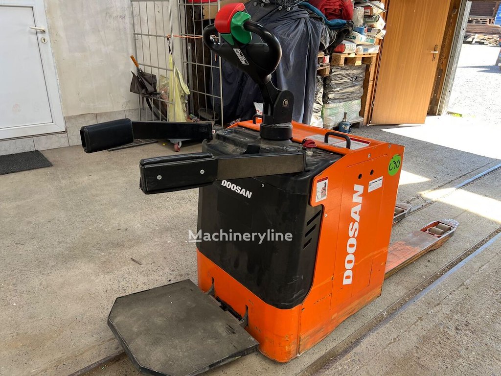 Doosan LEDH20MP/2.000Kg Hubkraft/ Guter Zustand električni paletar