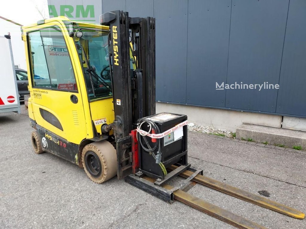 Hyster j 3.0xn električni viljuškar