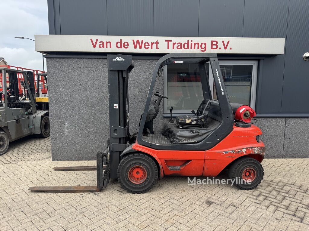 Linde H30T-03 viljuškar na gas