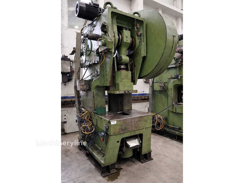 Prodaje se Eccentric press pogonsku presu na aukciji