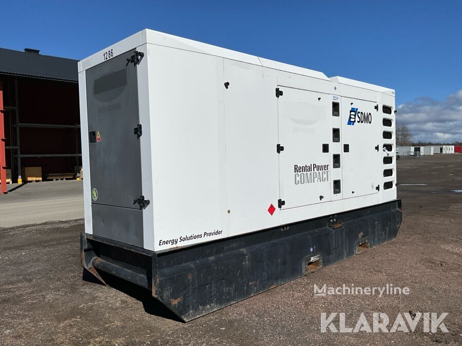 Prodaje se SDMO R550C31V diesel generator na aukciji