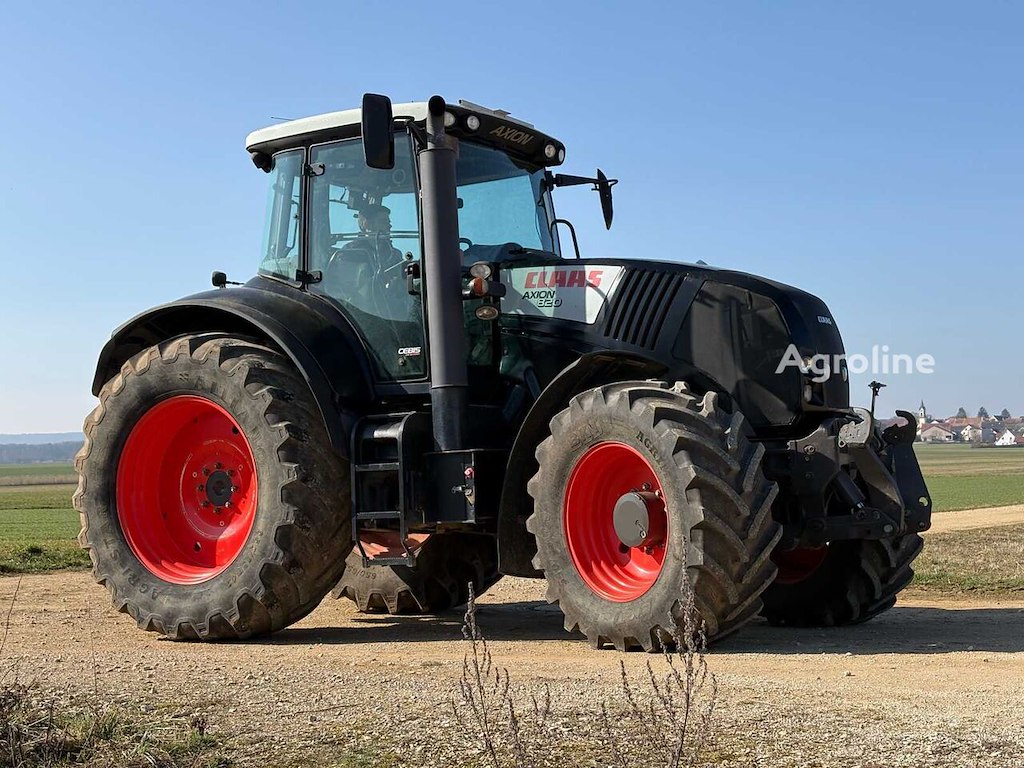 Prodaje se Claas Axion 820 C-MATIC traktor točkaš na aukciji