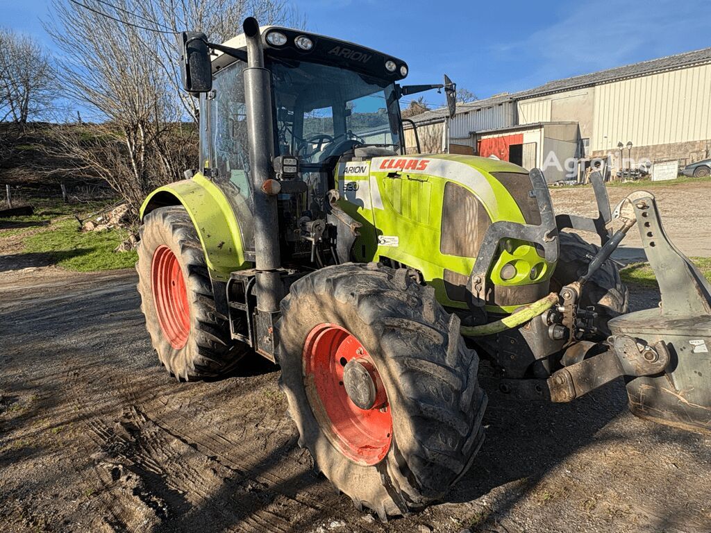 Claas ARION 520 traktor točkaš