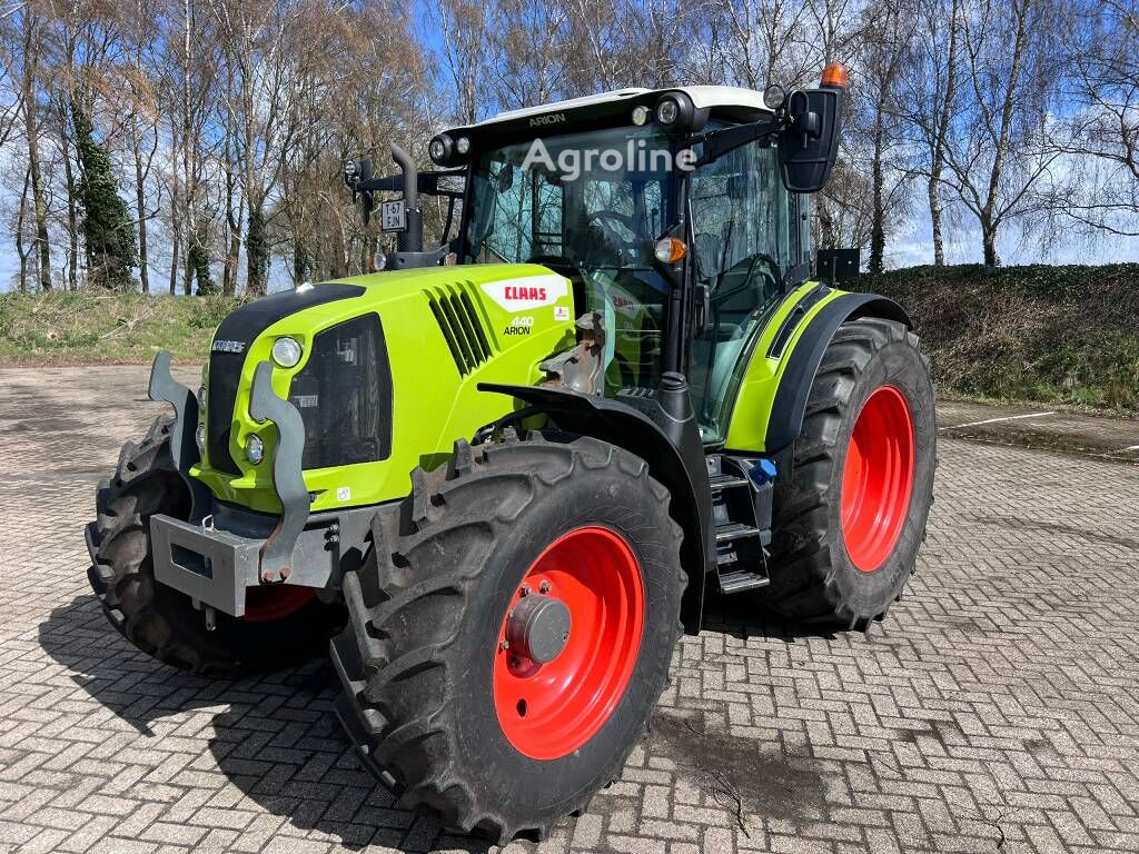 Claas Arion 440 CIS traktor točkaš