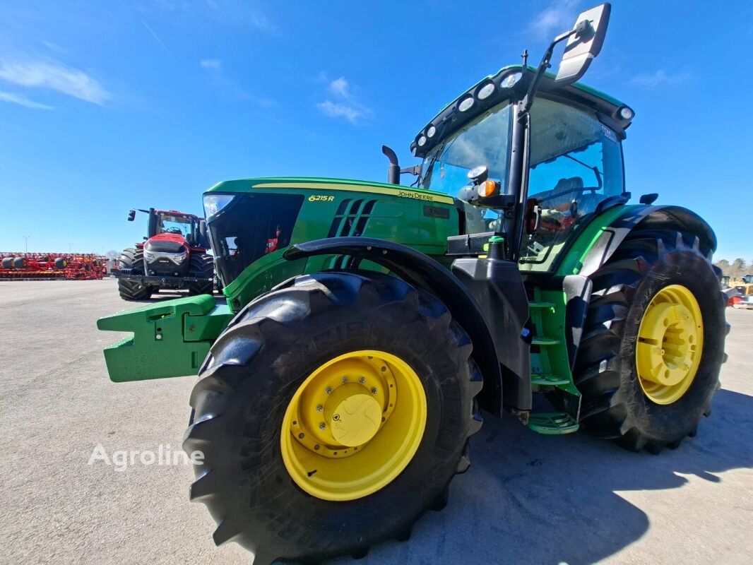 John Deere 6215R traktor točkaš