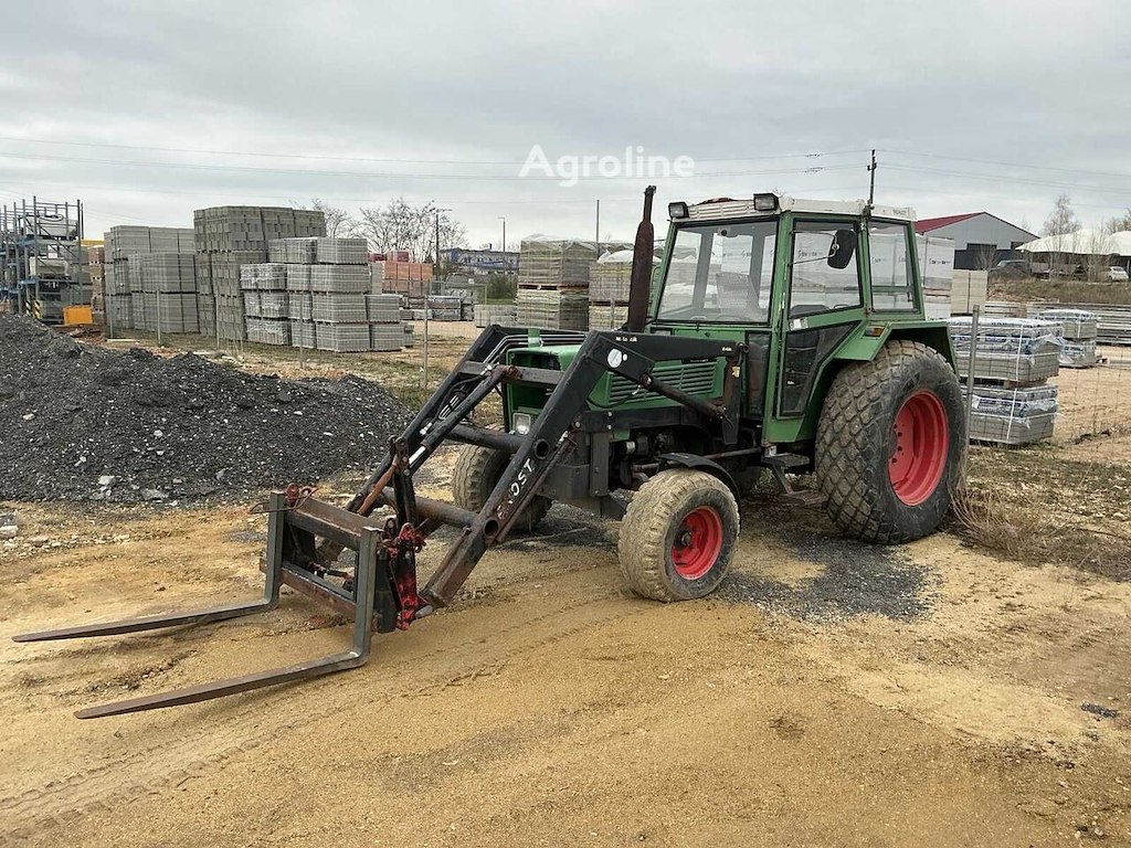 Prodaje se Fendt traktor točkaš na aukciji