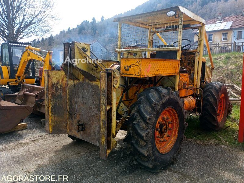 Prodaje se Latil traktor točkaš na aukciji