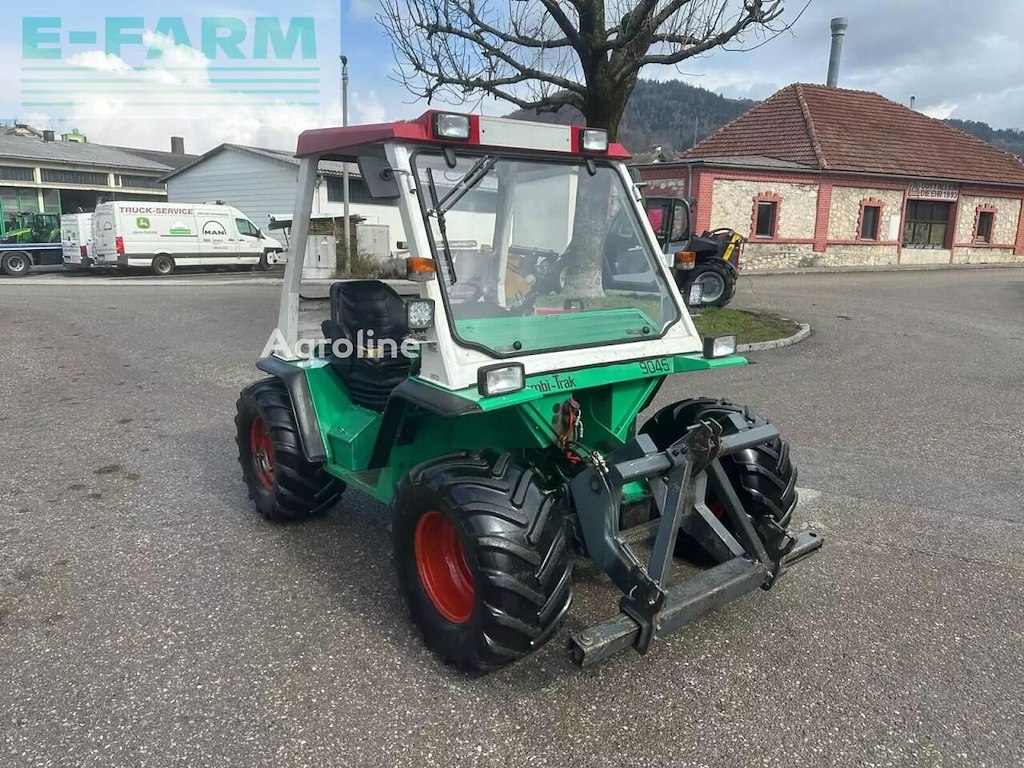 Kombi-trak 9045 traktor točkaš