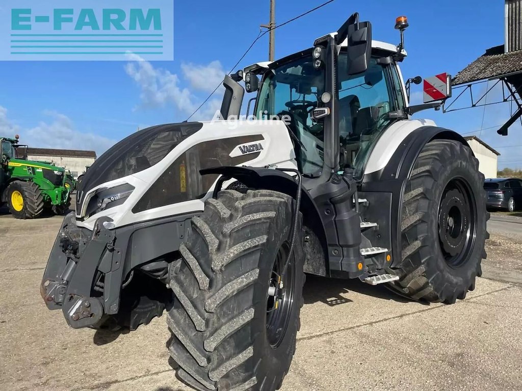 Valtra Q285 traktor točkaš