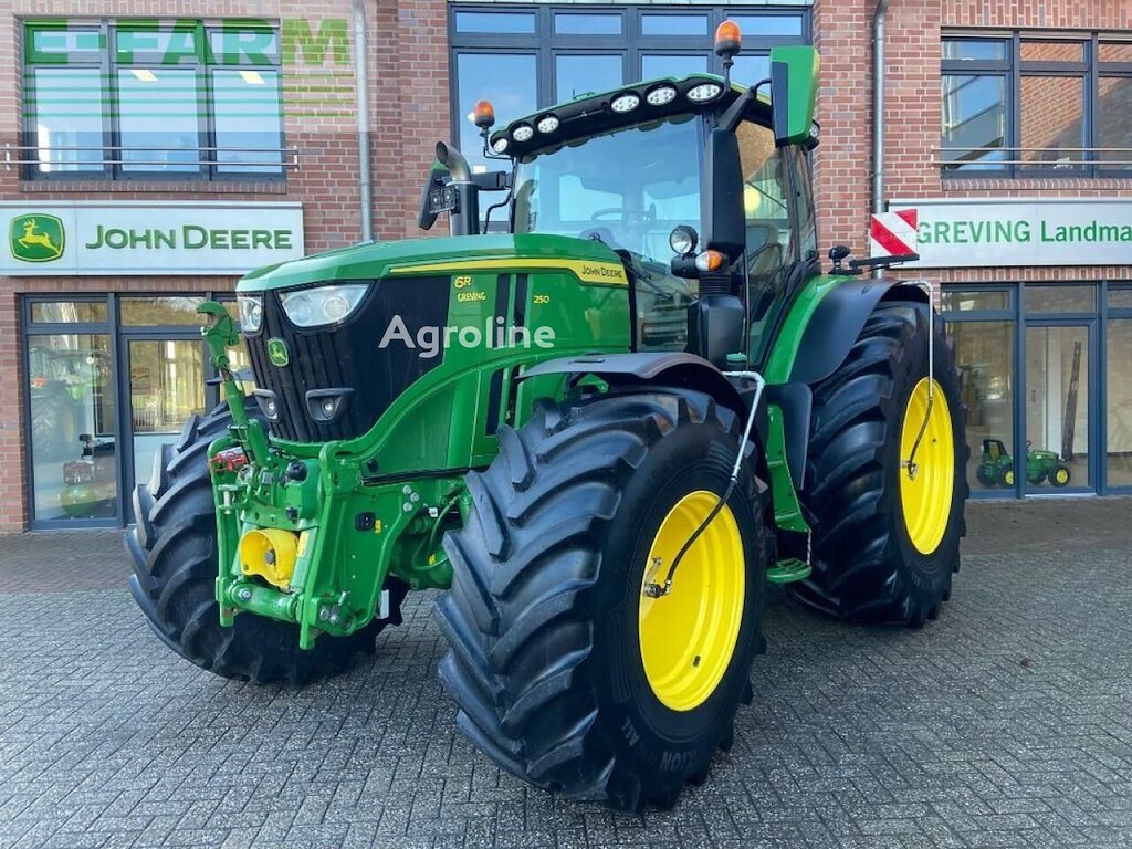 John Deere 6r250 traktor točkaš