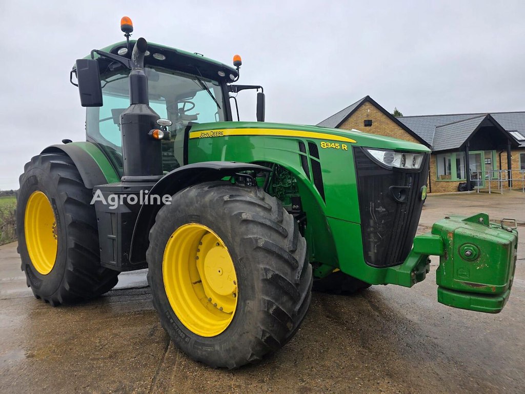 John Deere 8345 R traktor točkaš