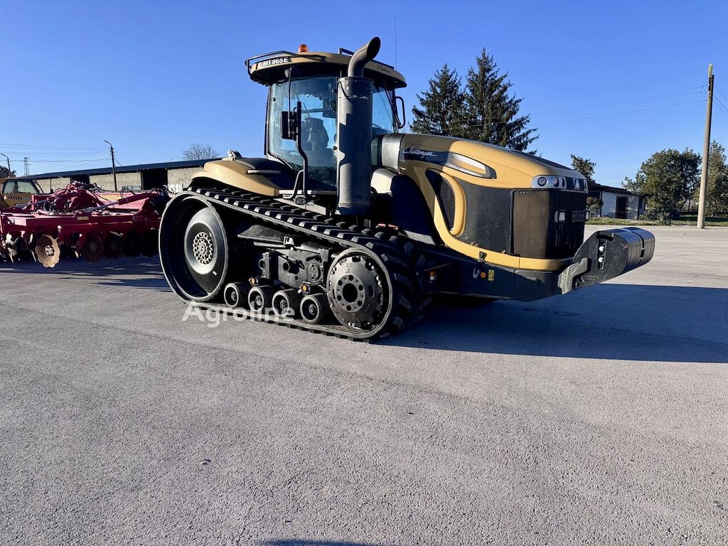 Challenger MT 865 E traktor guseničar
