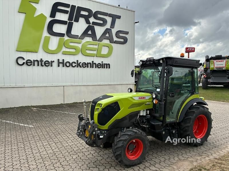 Claas NEXOS 260 M vinogradarski traktor