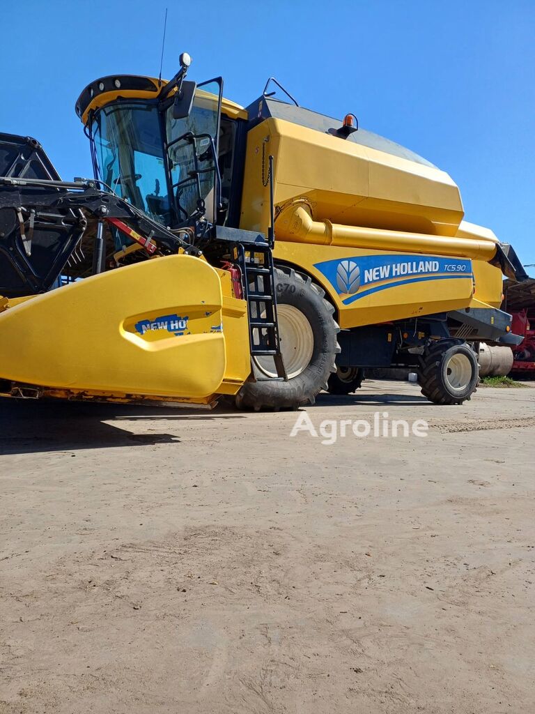 New Holland TC5.90 kombajn za žito