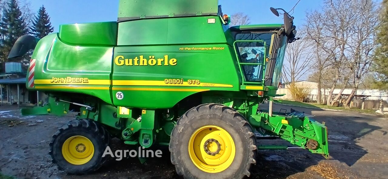 John Deere 9880i STS kombajn za žito