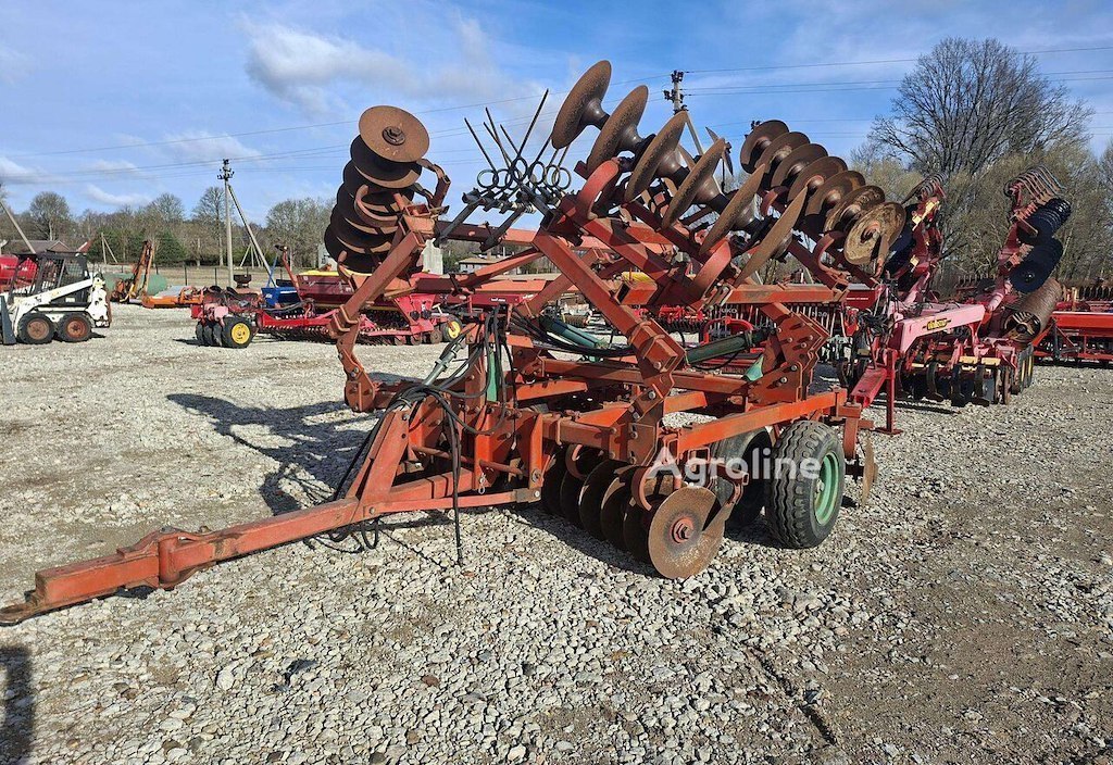 Kverneland A560 tanjirača