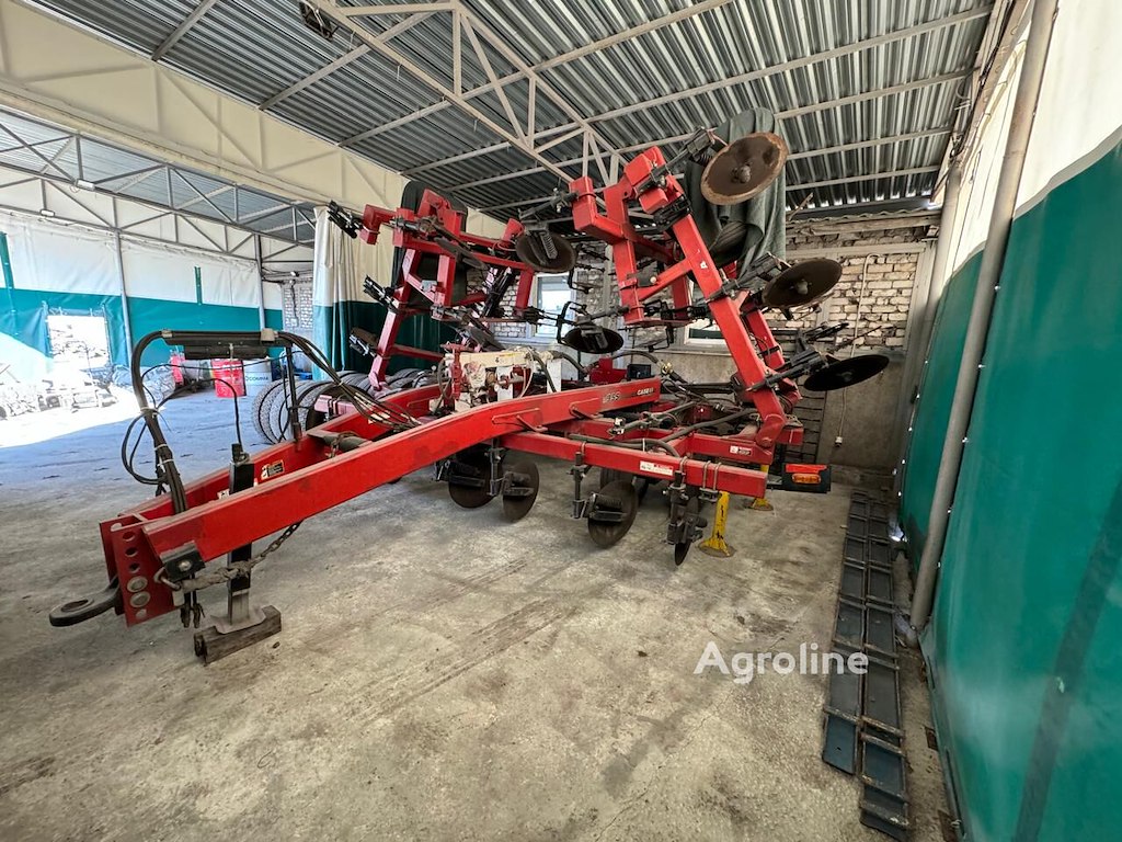Case IH Nutri-Tiller 955 kultivator