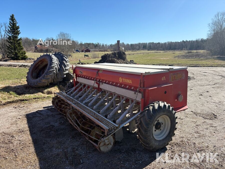 Prodaje se Tume KL 250 rasipač veštačkog đubriva na aukciji