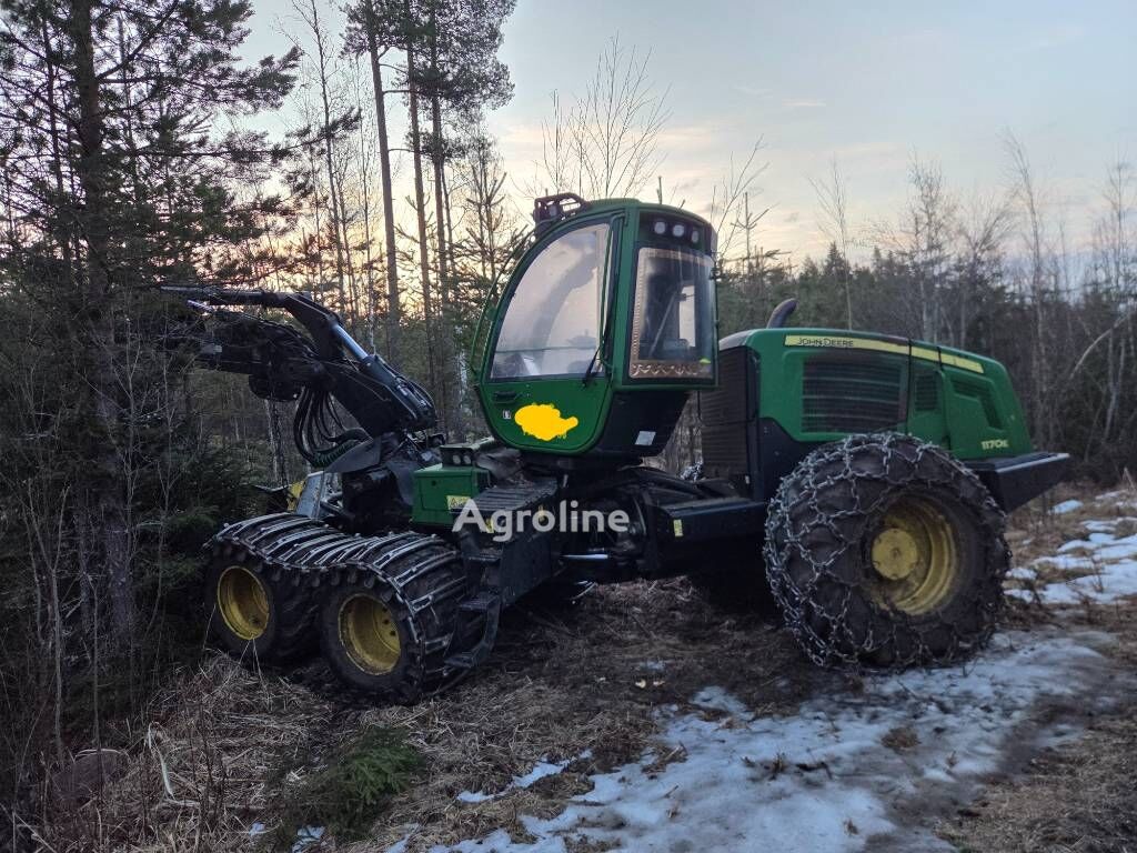 John Deere 1170 E IT 4 harvester