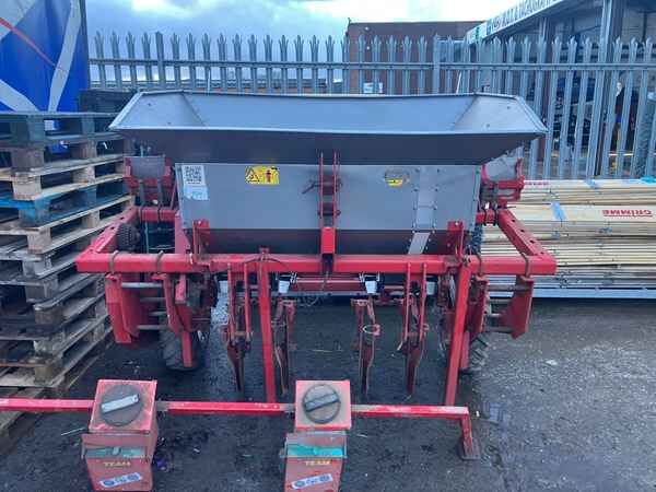 Grimme FA200 / FDS, Front Mounted Granular Fertiliser Aplicator sejalica za krompir