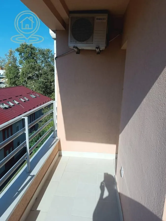 Izdavanje, garsonjera, 41m², Grbavica, Novi Sad Sve Podlokacije