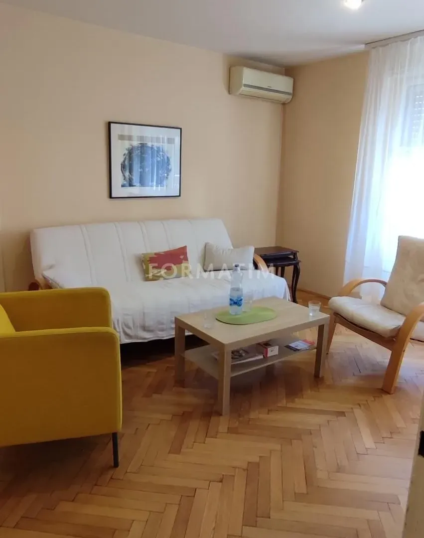Izdavanje, dvosoban stan, 51m², Klinički Centar, Beograd