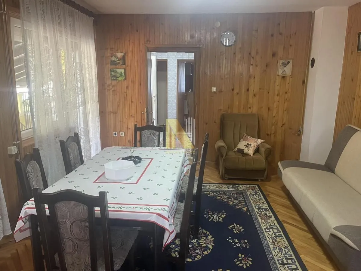 Izdavanje, trosoban stan, 75m², Adice, Novi Sad Sve Podlokacije